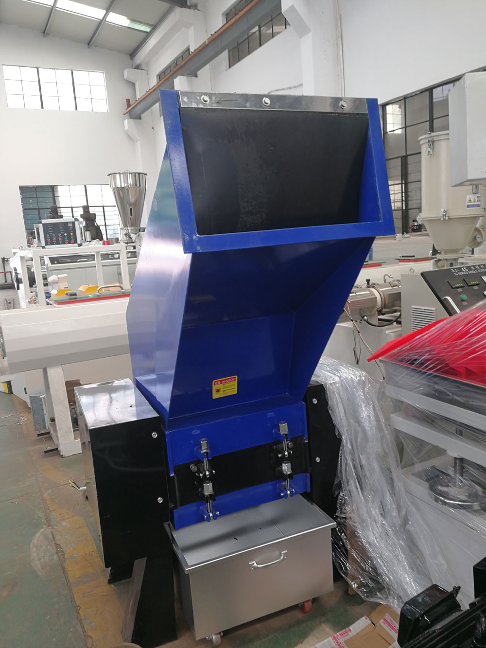 plastic crusher machine – Zhangjiagang Beierman Machinery Co.,Ltd
